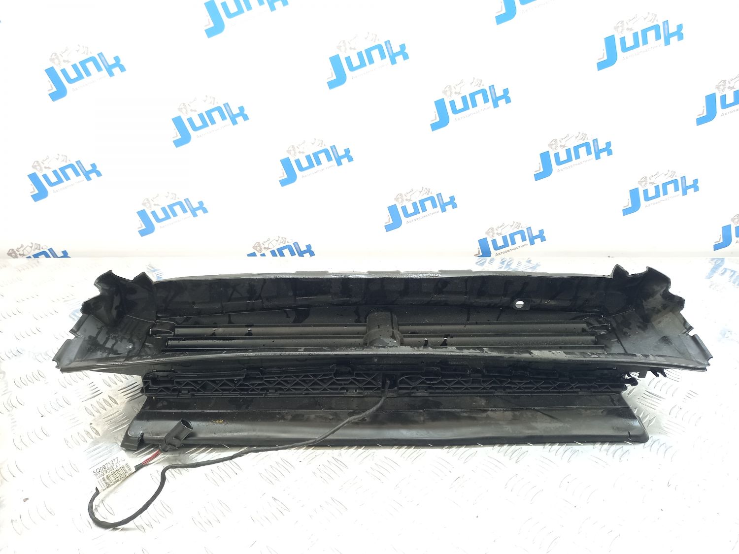 Жалюзи радиатора для Volkswagen Jetta A7 (2019-2025) - купить в ...